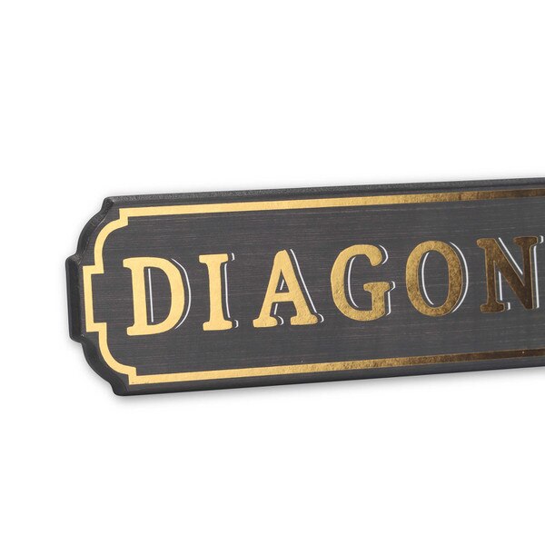 Warner Brothers Harry Potter Diagon Alley Horizontal Wood Wall Decor ...