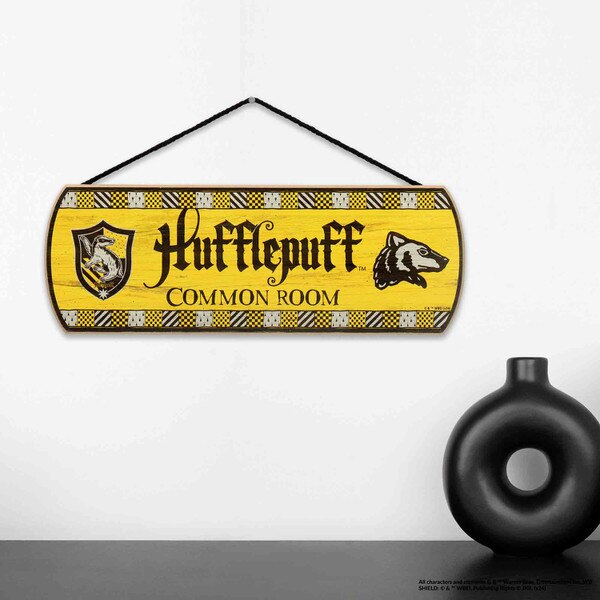 Warner Brother Harry Potter Hufflepuff Common Room Hanging Wood Wall ...